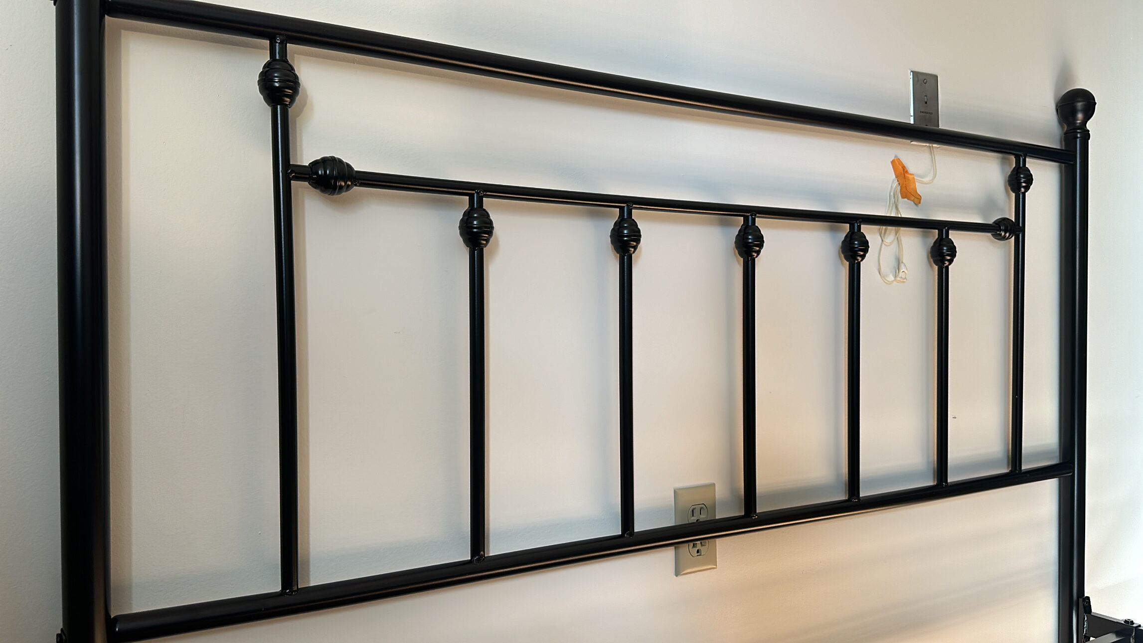 SHA CERLIN 14" Metal Platform Bed Frame Assembly Instructions and ...